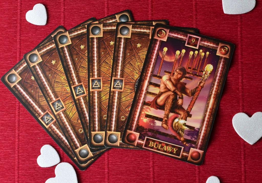 Karta 9 Buław Tarot - Wygląd i znaczenie - 9 Kijów - Karta dnia - tarot ...